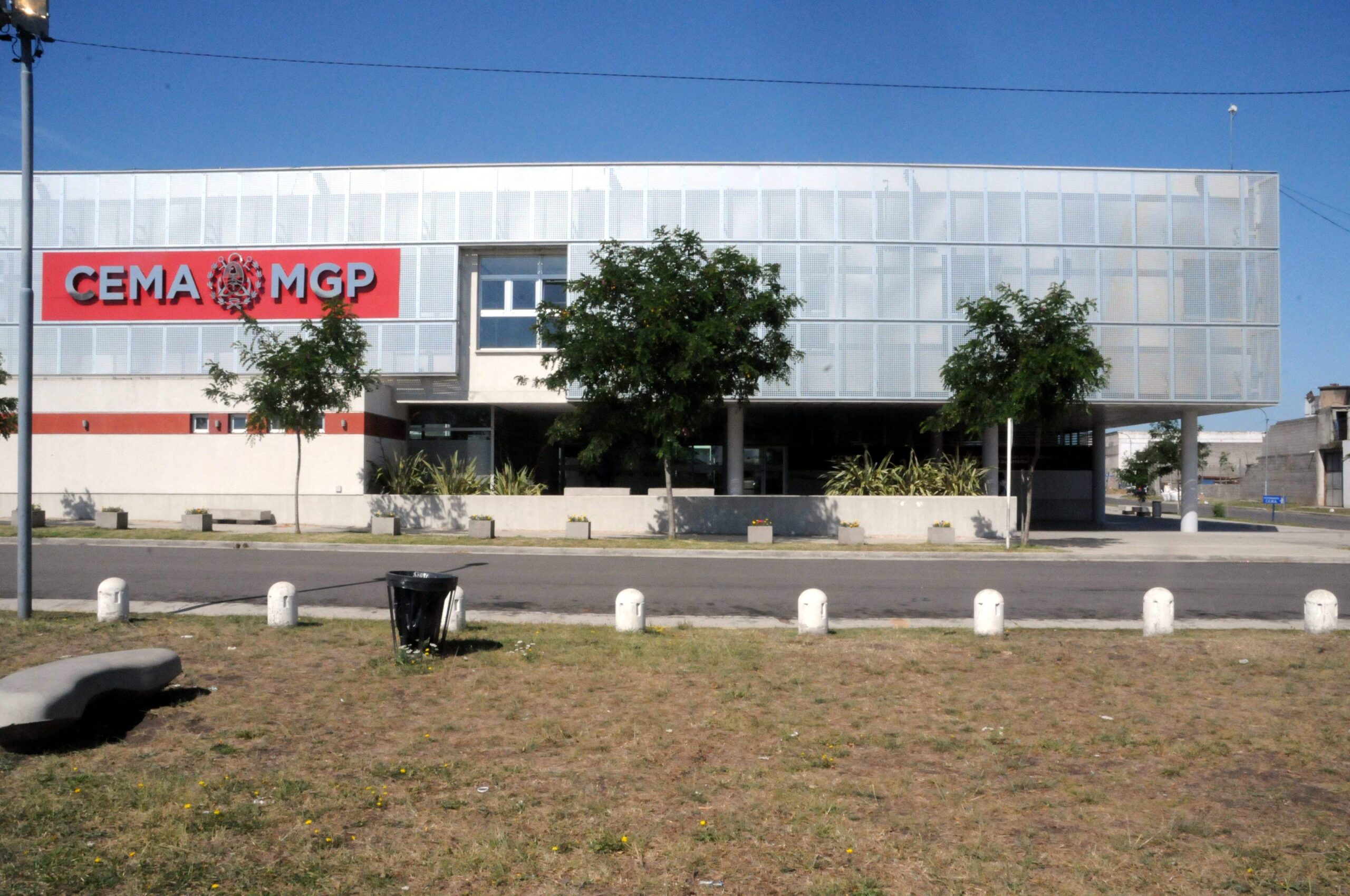 Radio De la Azotea - Pedido de informe sobre el estado de los equipos ...